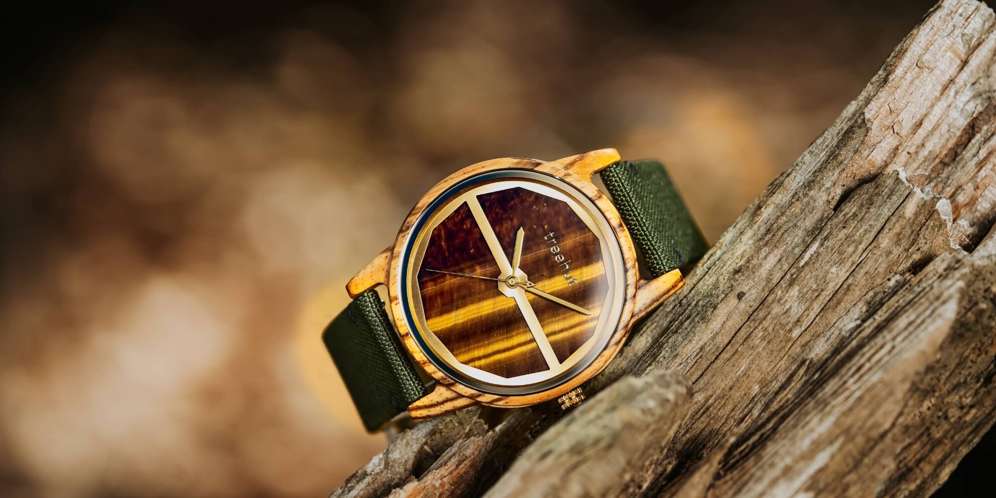 Waterproof Watches vs. Water-Resistant Watches